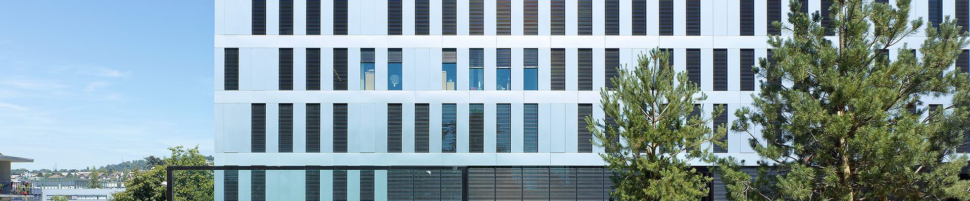 Accueil - Weble Industrial Computer with rail-din housing. IoT ready.